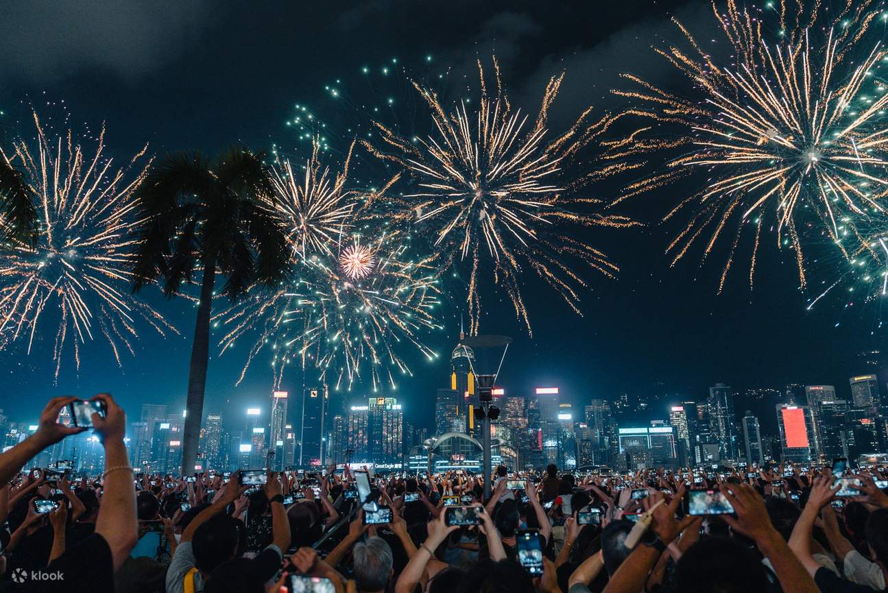 Pertunjukan Bunga Api Tahun Baru Cina 2026 [Termasuk buah-buahan dan ...